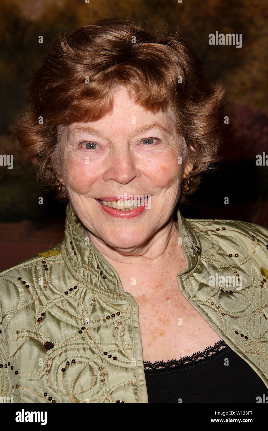 New York, USA. 9 November, 2008. Anne Jackson at the Neighborhood ...