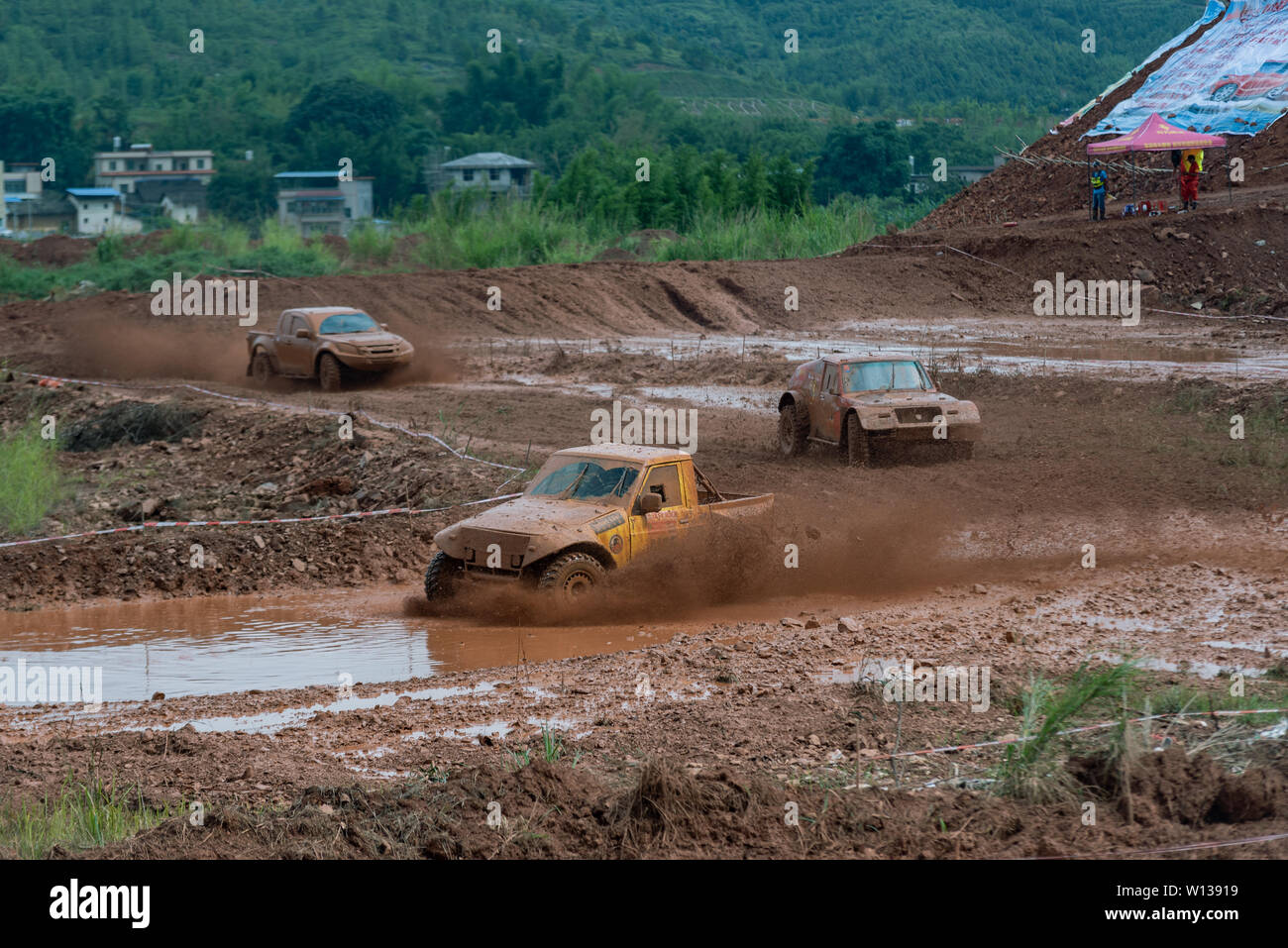 Land Cruiser Outdoor Car Cross Country Competition Stock Photo - Alamy