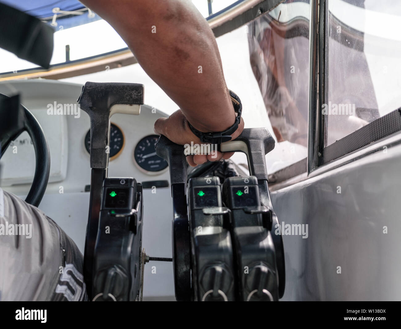 Throttle lever hi-res stock photography and images - Alamy