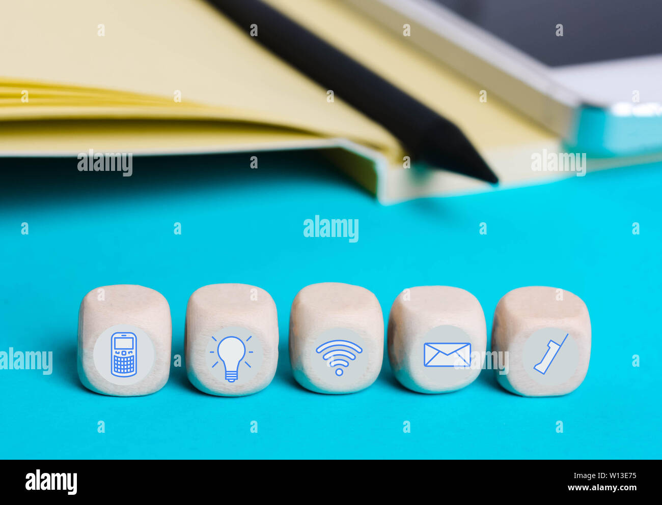 Virtual symbol symbols connection web site hi-res stock photography and ...