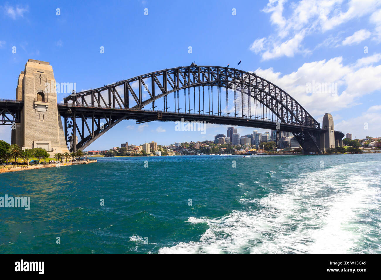 Sydney harbour bridge circular quay hi-res stock photography and images ...