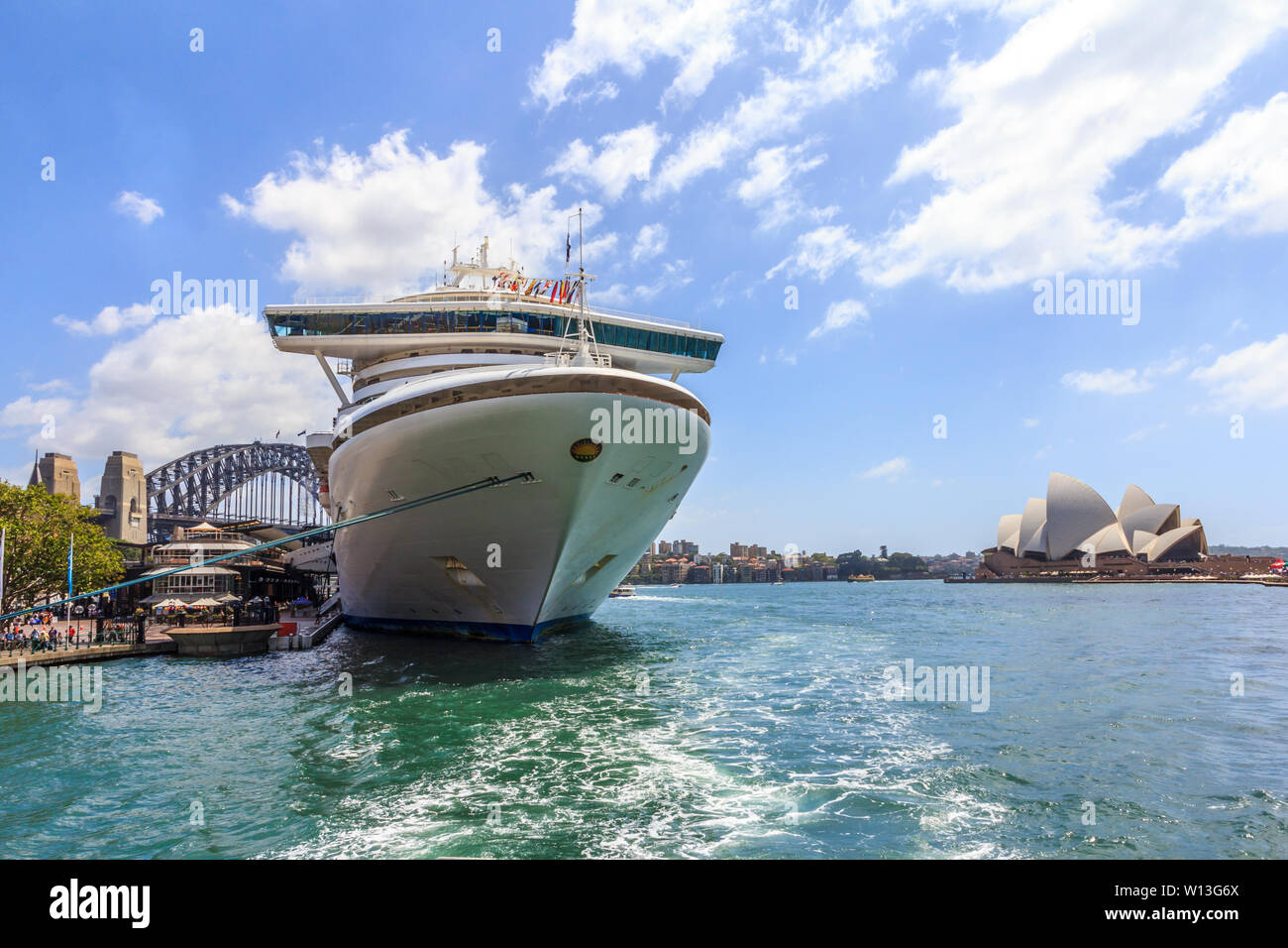 Sydney, Australia - January 4th2014: The cruise ship Diamond Princess ...