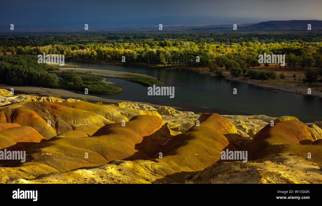 Colorful beach scenery Stock Photo - Alamy