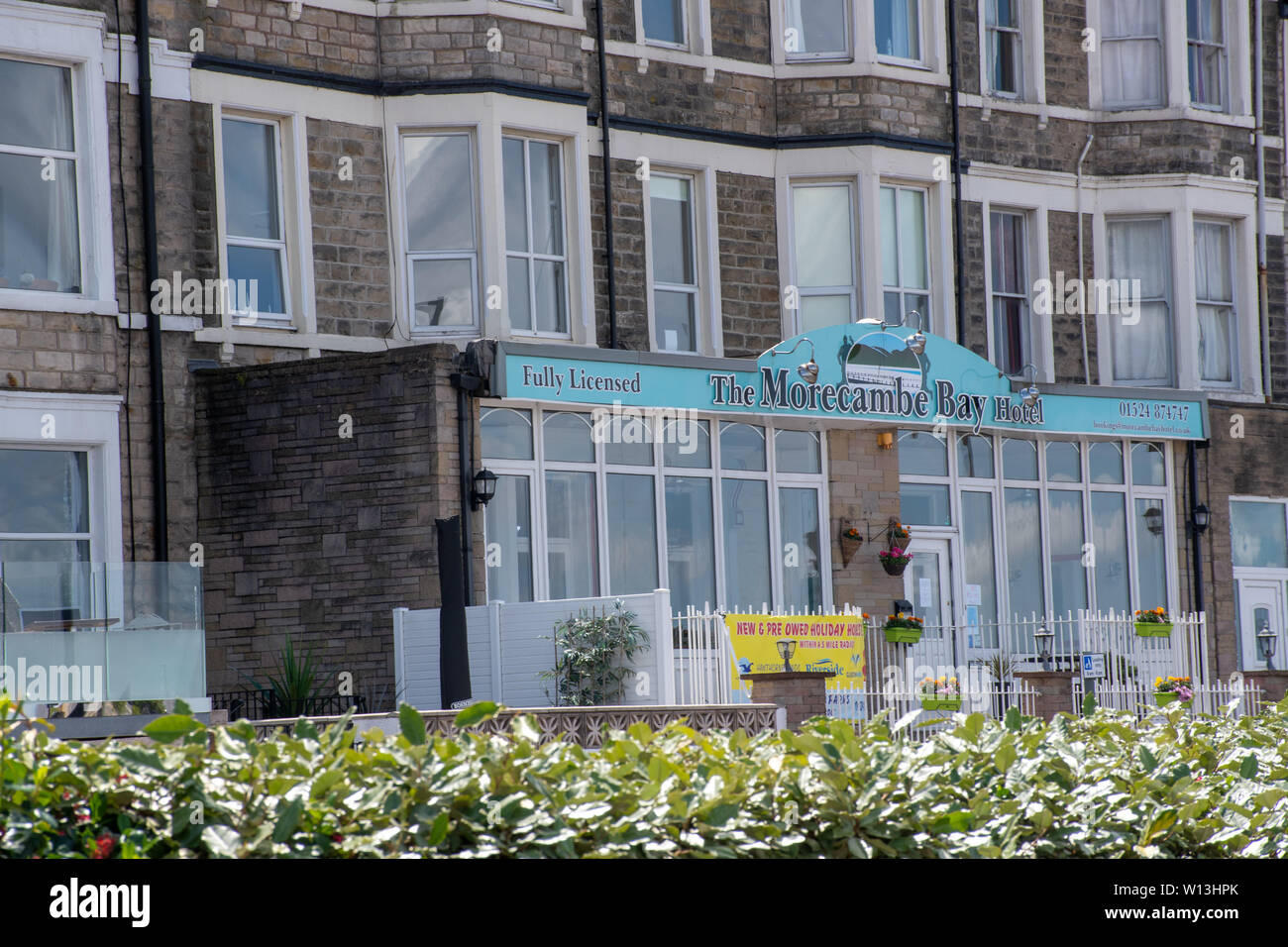 Small hotel exterior hi-res stock photography and images - Alamy