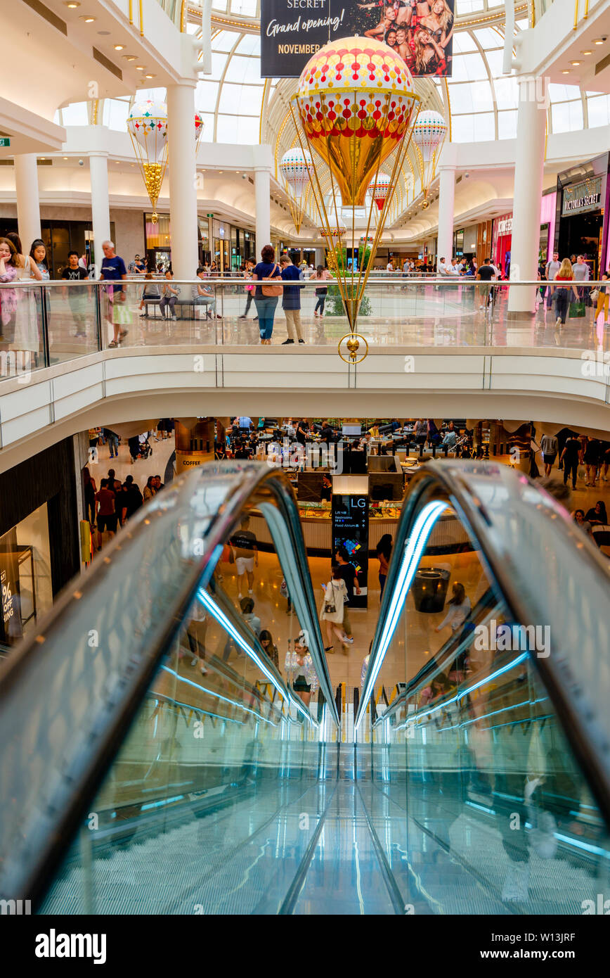 Chadstone melbourne hi-res stock photography and images - Alamy