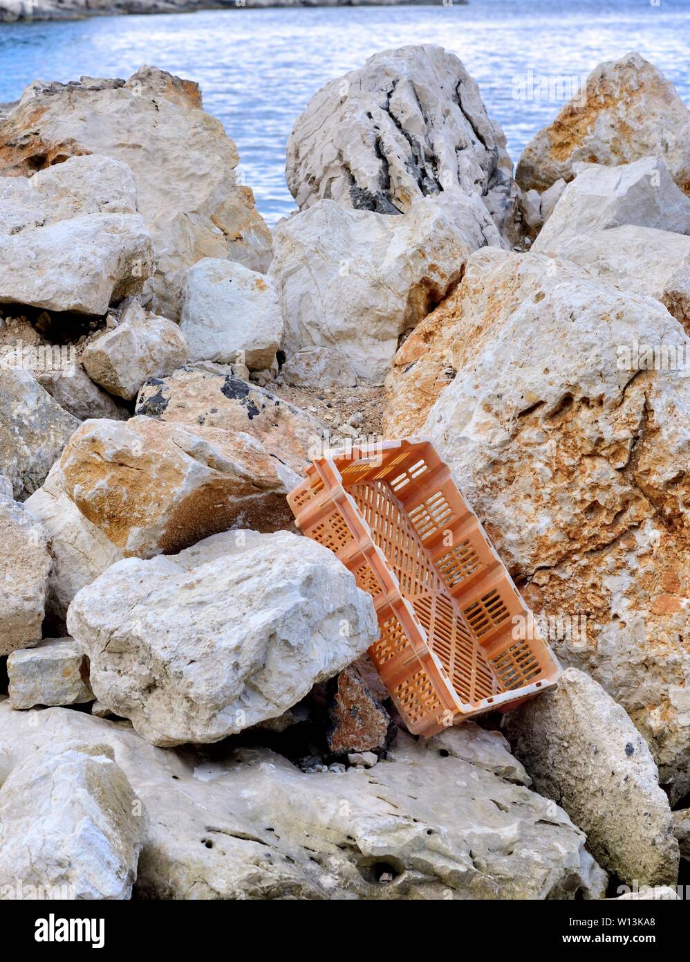 Plastic crate hi-res stock photography and images - Alamy