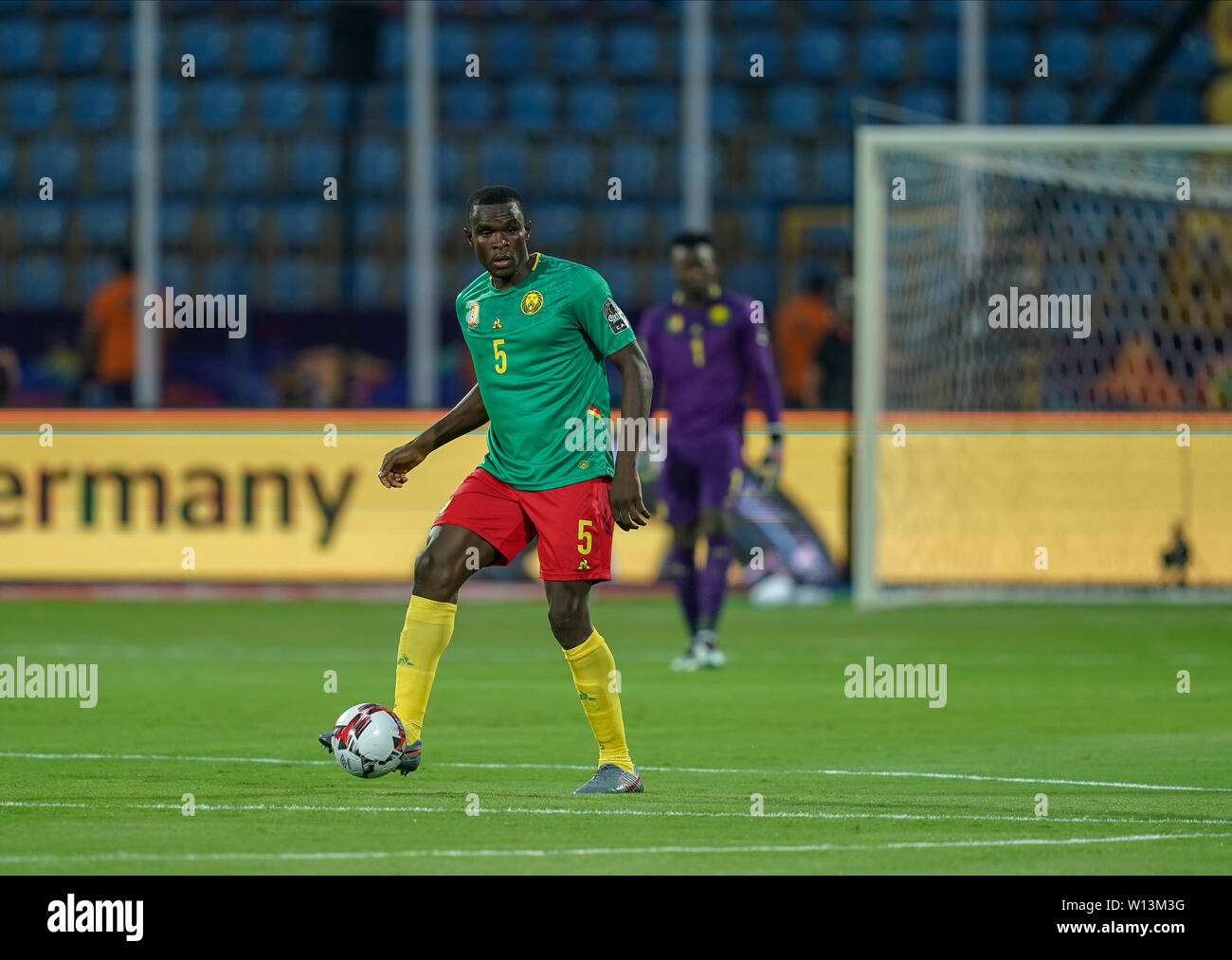 2019 304 jpg hi-res stock photography and images - Alamy