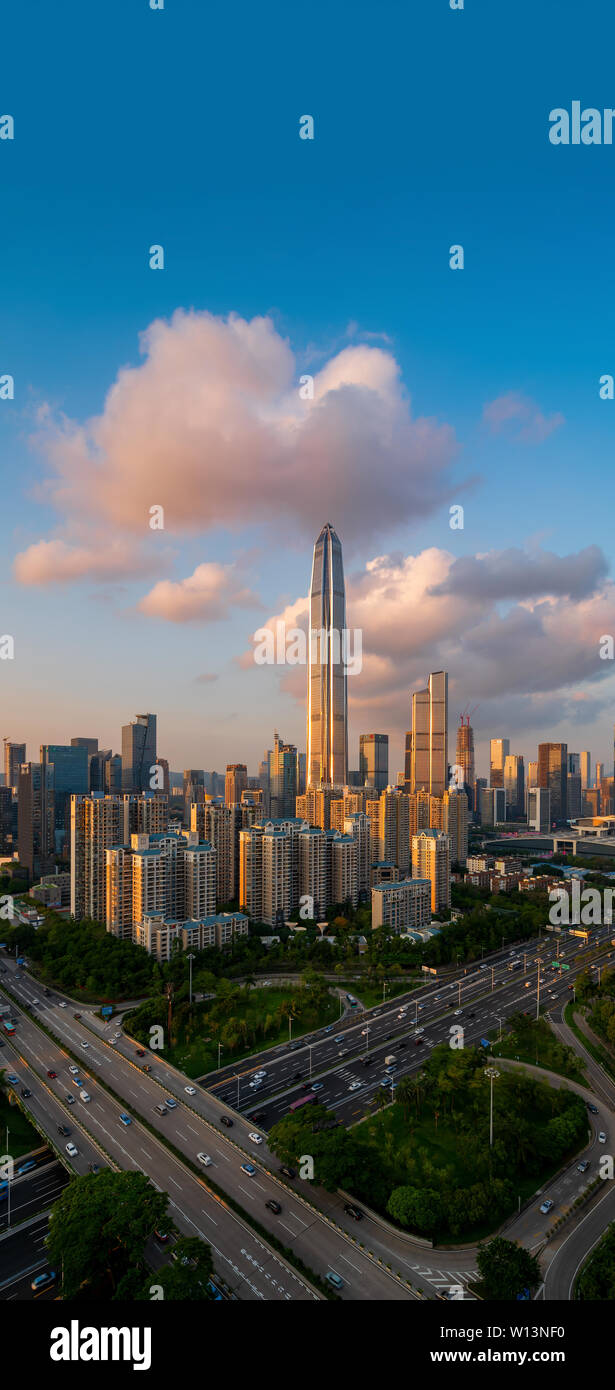 Center peace floats hi-res stock photography and images - Alamy