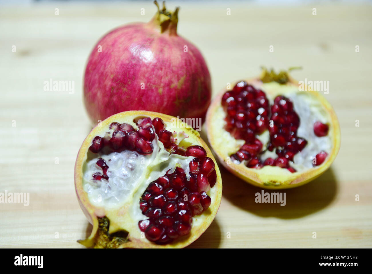 Rouge pomegranate hi-res stock photography and images - Alamy