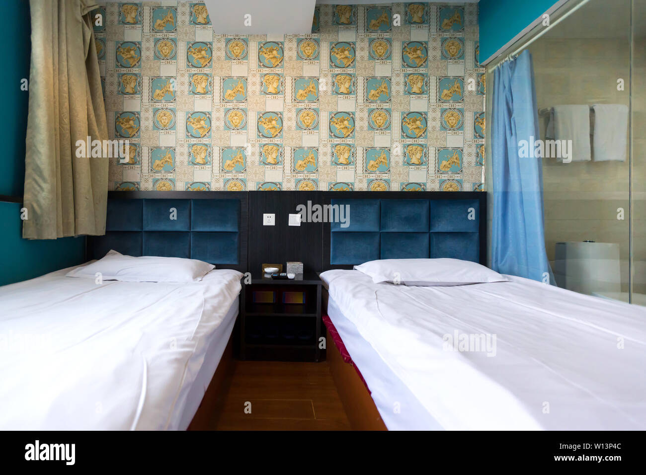 Chinese hotel rooms Stock Photo - Alamy