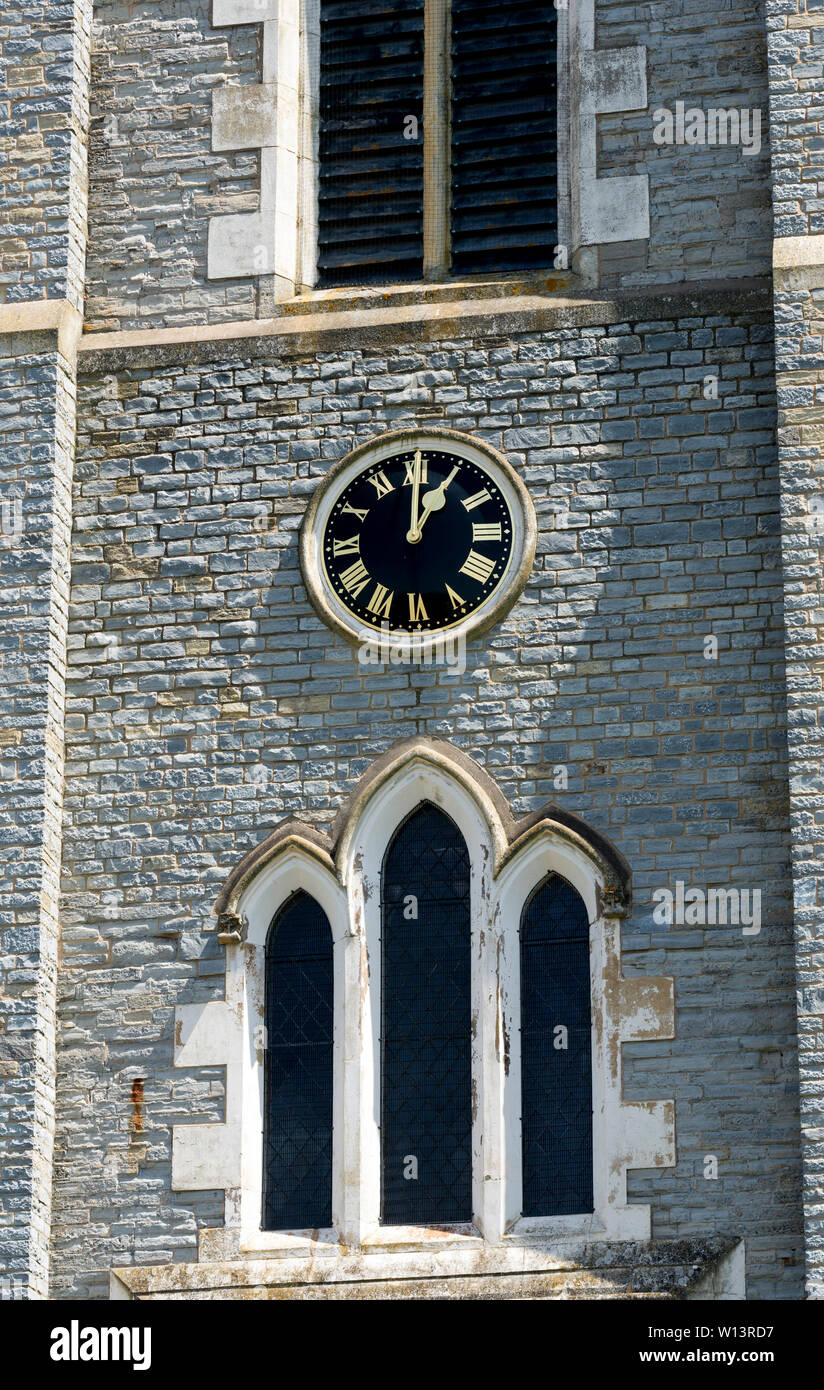 13 clock hi-res stock photography and images - Alamy