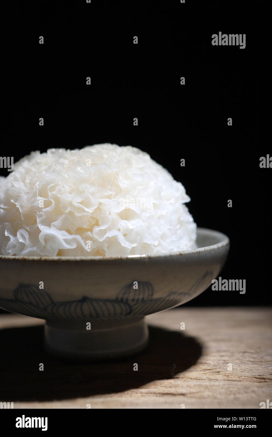 Silver ear soup hi-res stock photography and images - Alamy