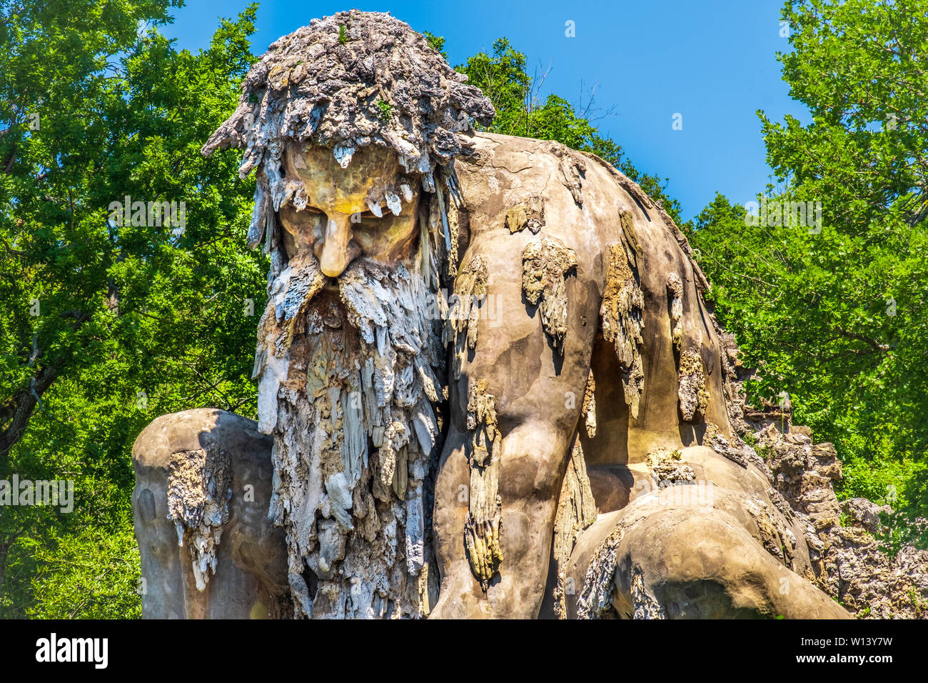 bearded man statue colossus of Appennino giant statue public gardens of ...