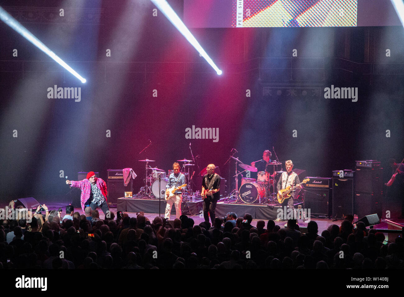 Buzzcocks hi-res stock photography and images - Alamy