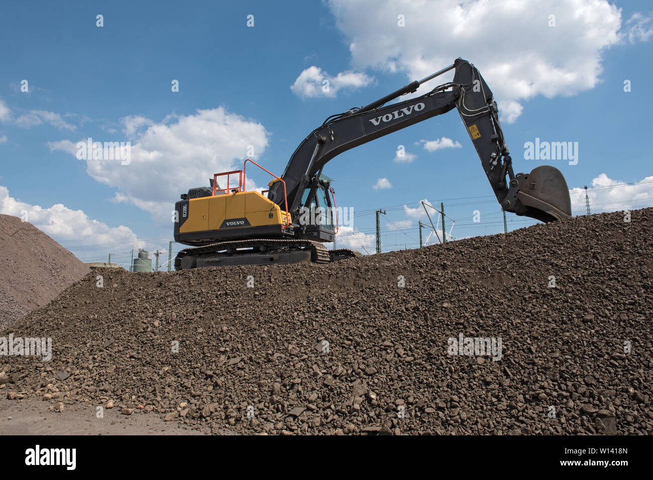 Wheel loader construction site hi-res stock photography and images - Alamy