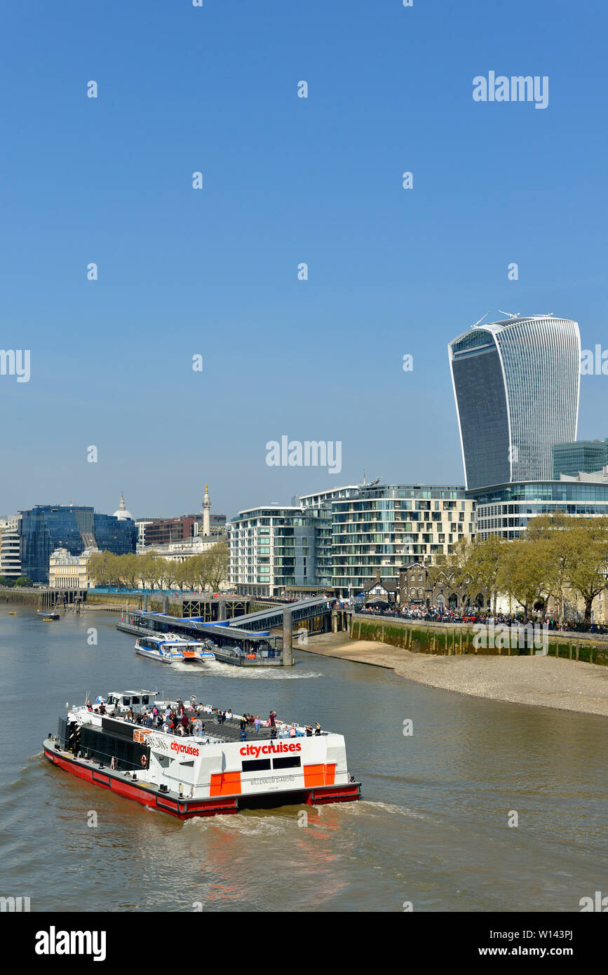 Tourist cruise ship, Tower Millennium Pier, Tower Hill, City of London ...