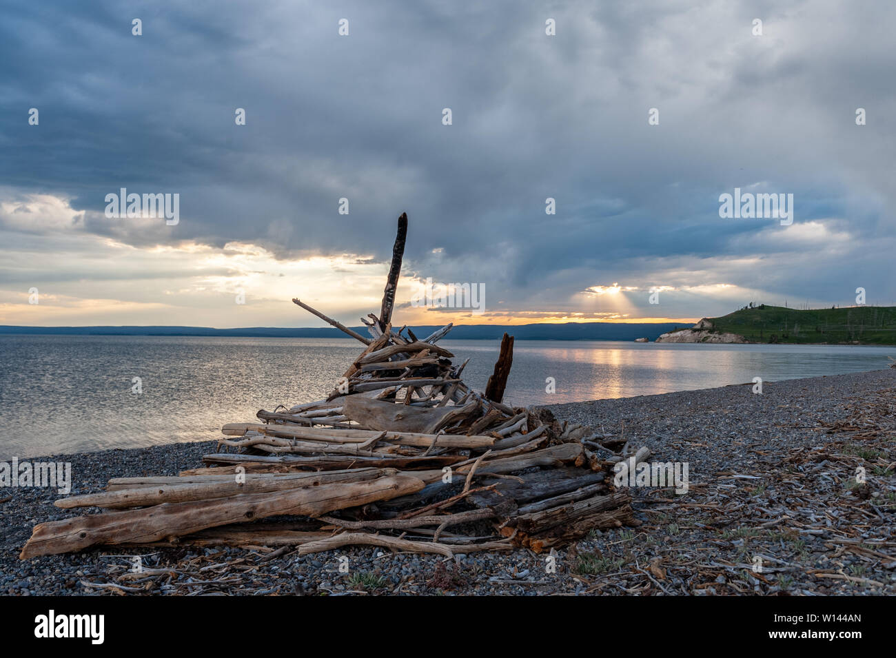 Yellowstone national park impression hi-res stock photography and ...