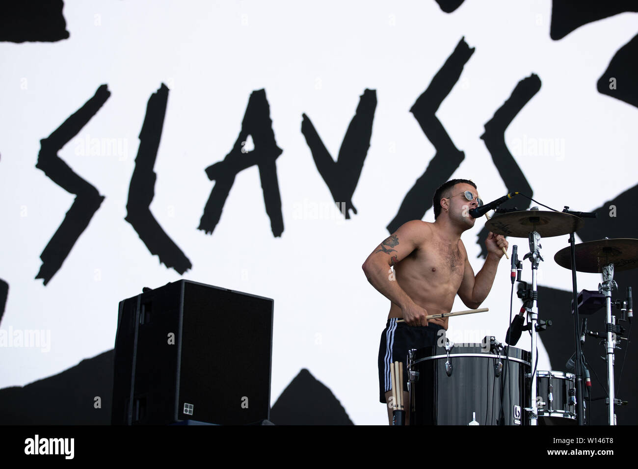 Isaac Holman of Slaves performing on the fifth day of the Glastonbury ...