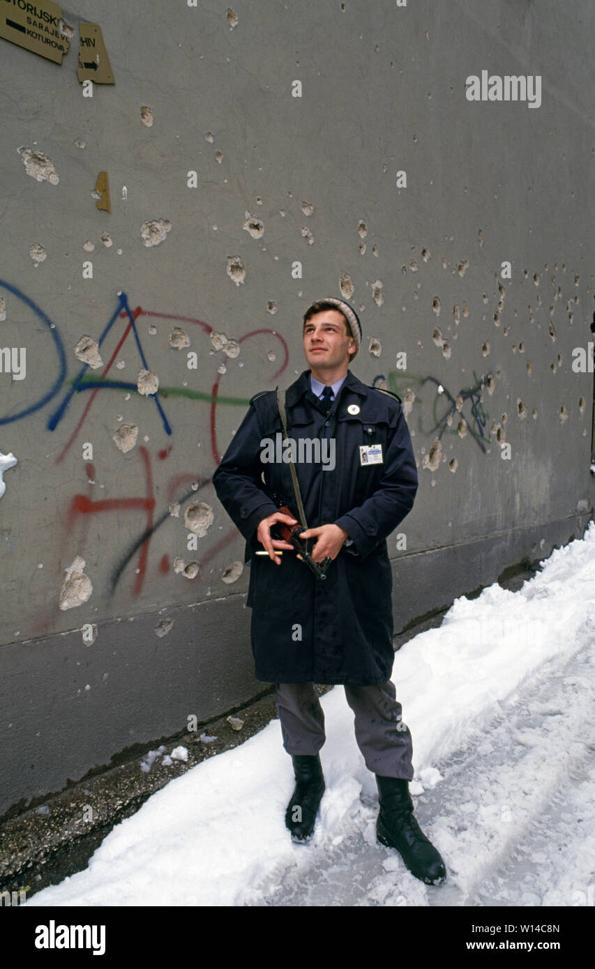 Bosnian police hi-res stock photography and images - Alamy