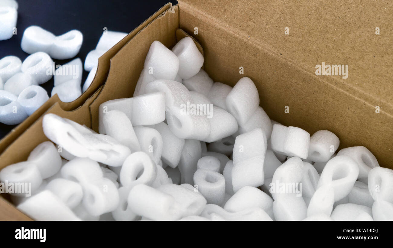 cardboard box with polystyrene delivery box fragile Stock Photo - Alamy