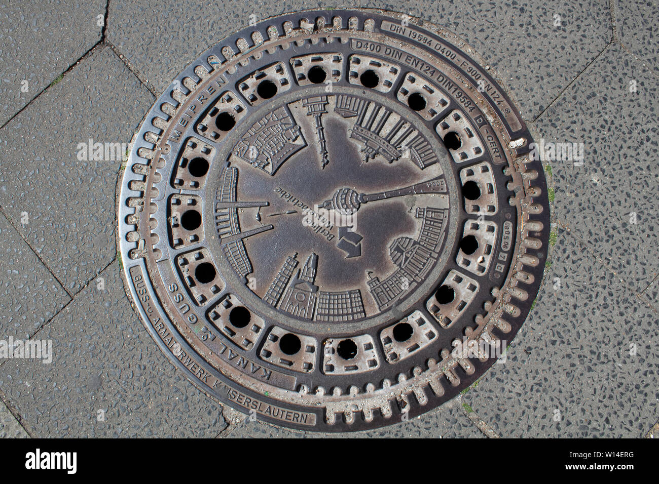 Manhole cover berlin hi-res stock photography and images - Alamy