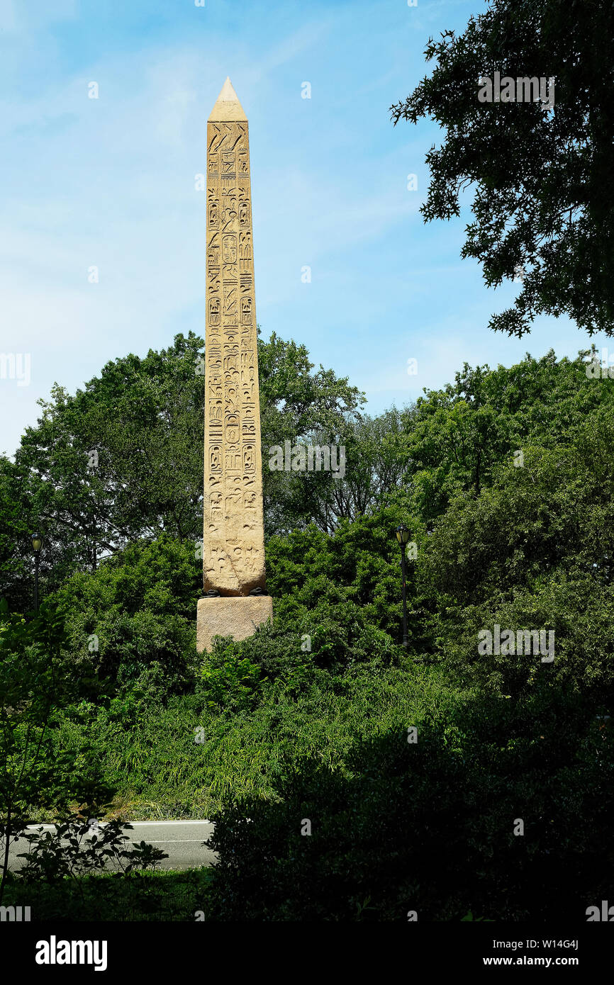 Central Park, Manhattan, New York City, New York, USA.The Obelisk Stock ...
