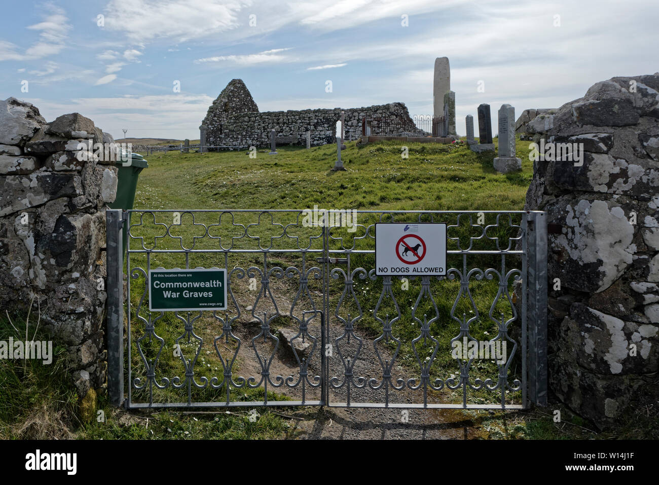 Waternish skye church hi-res stock photography and images - Alamy