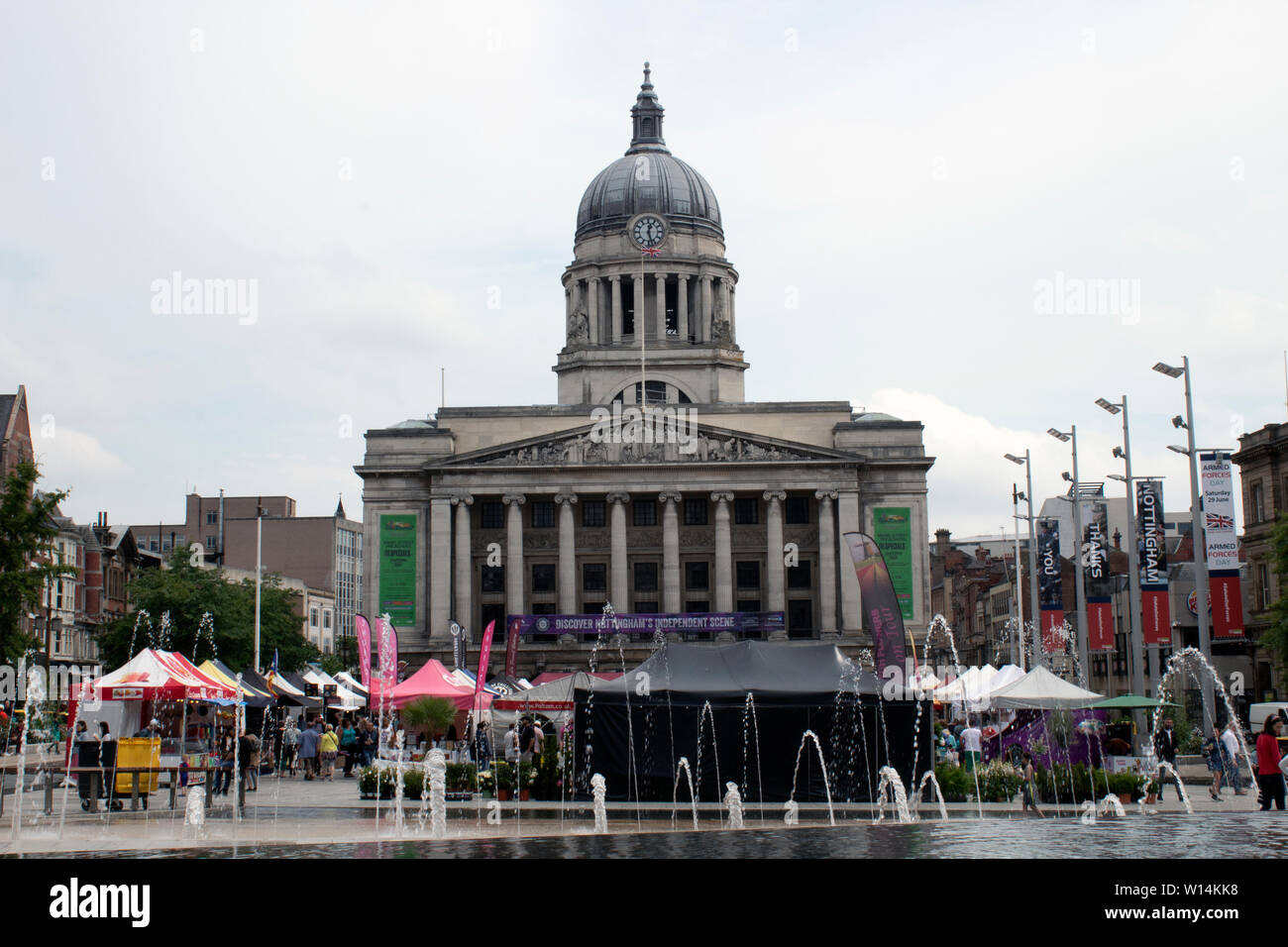 Nottingham city hall council house building hi-res stock photography ...