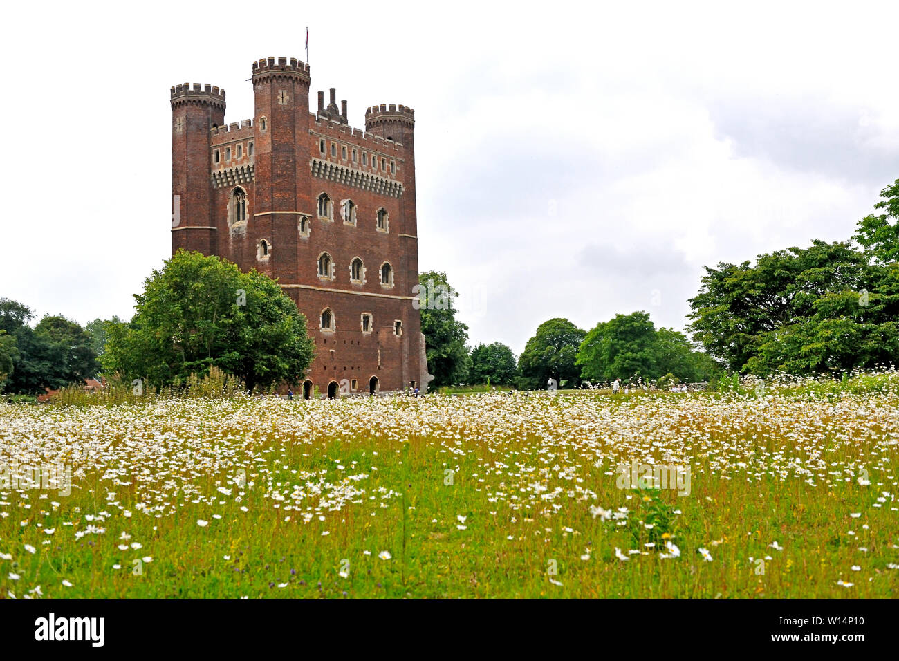 Tattershall castle hi-res stock photography and images - Alamy