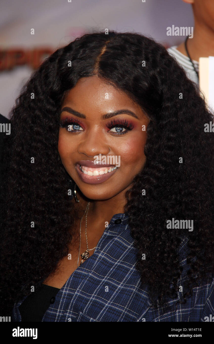 Cydnee black hi-res stock photography and images - Alamy