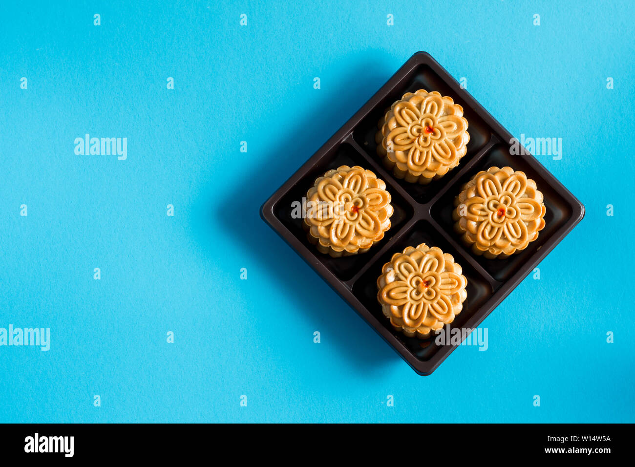 Mooncakes in the Mid autumn Festival. Mid autumn festival mooncake ...