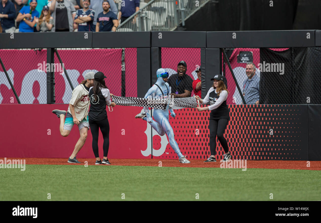 Mr freeze hi-res stock photography and images - Alamy