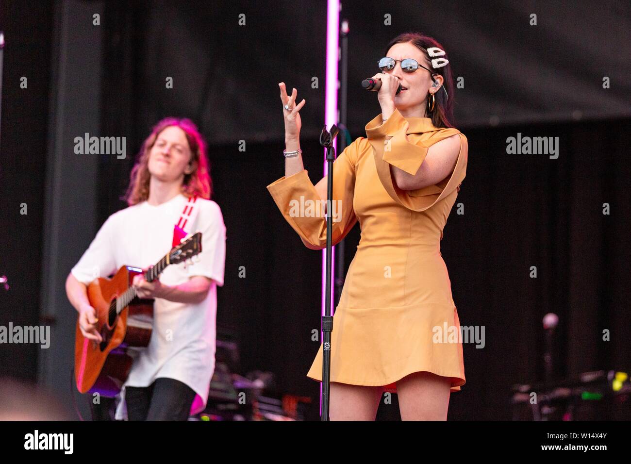 June 28, 2019 - Milwaukee, Wisconsin, U.S - SPENCER ERNST and CHELSEA ...