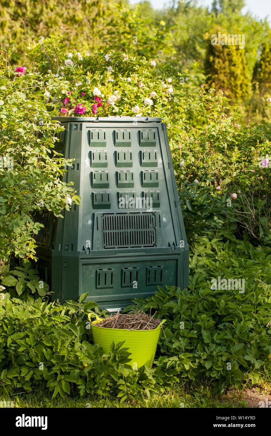 Composting in place hi-res stock photography and images - Alamy