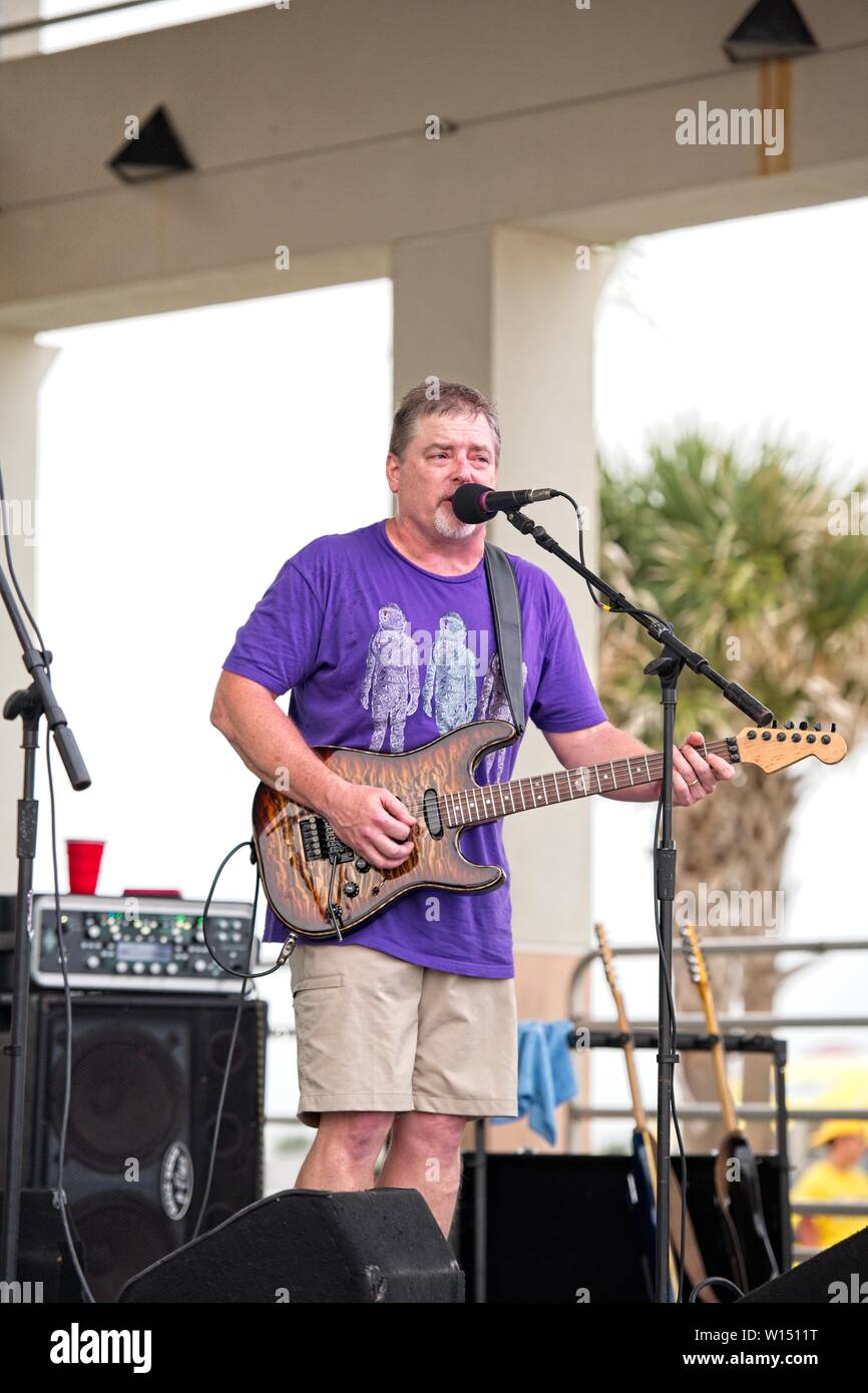 Rock music festival beach florida hi-res stock photography and images ...