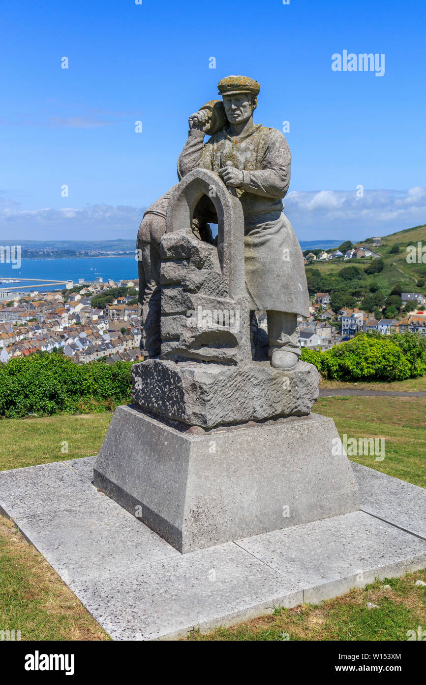 Portland stone statues hi-res stock photography and images - Alamy