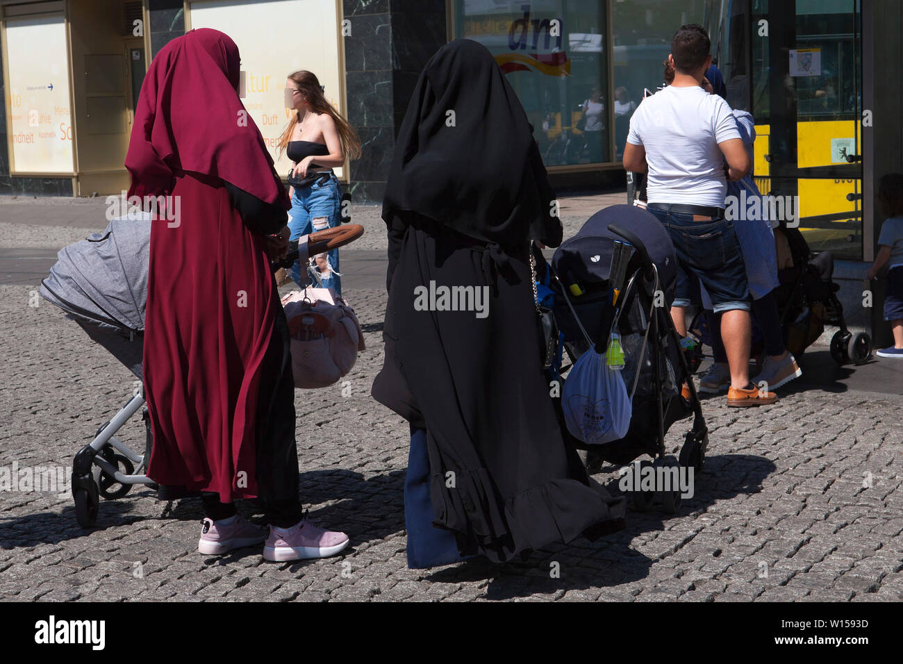 Symbolic photo for the multicultural clothing of women in Berlin ...
