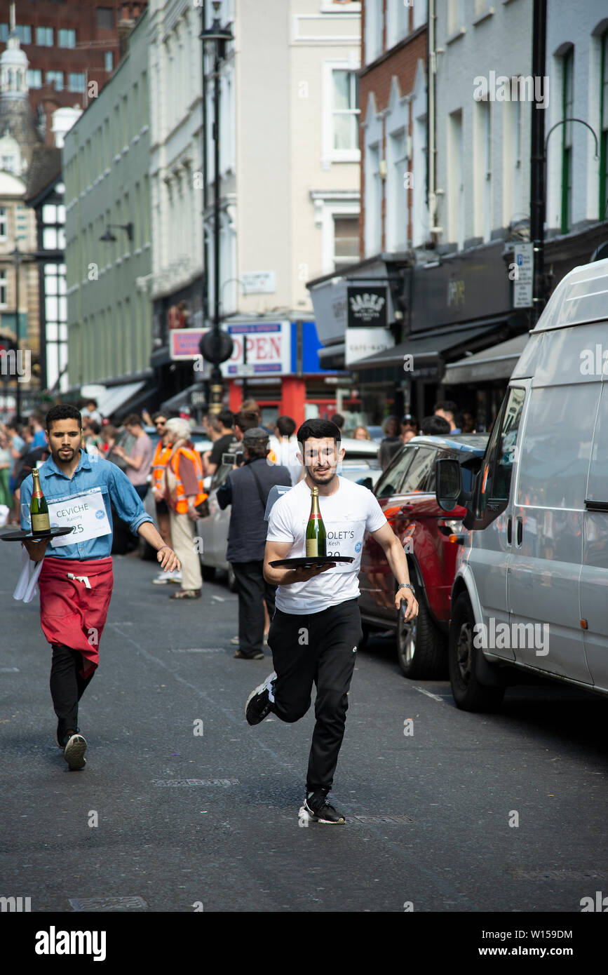 Soho Waiters Race 2019 Stock Photo - Alamy