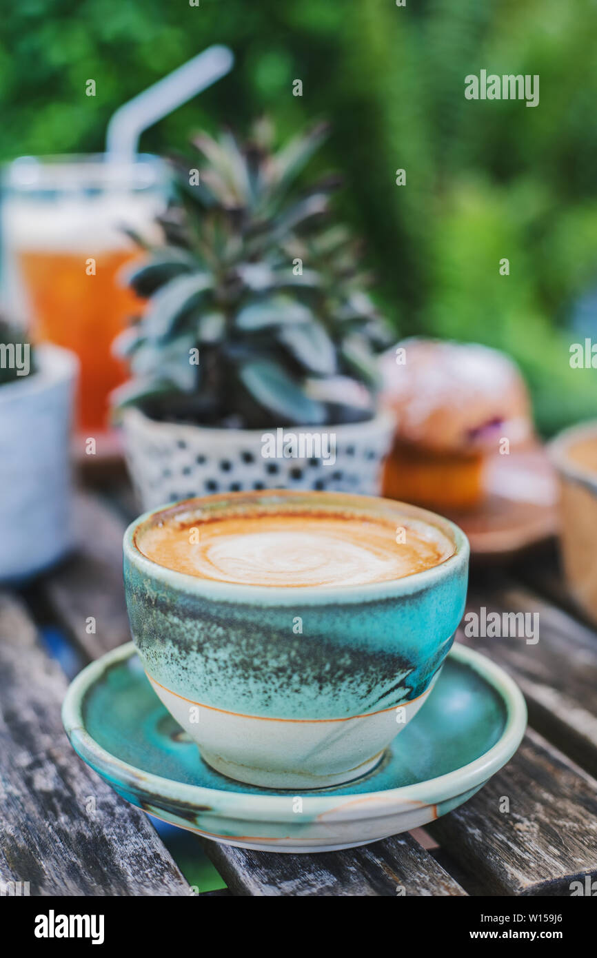 coffee time, coffee cup on wooden table Stock Photo - Alamy