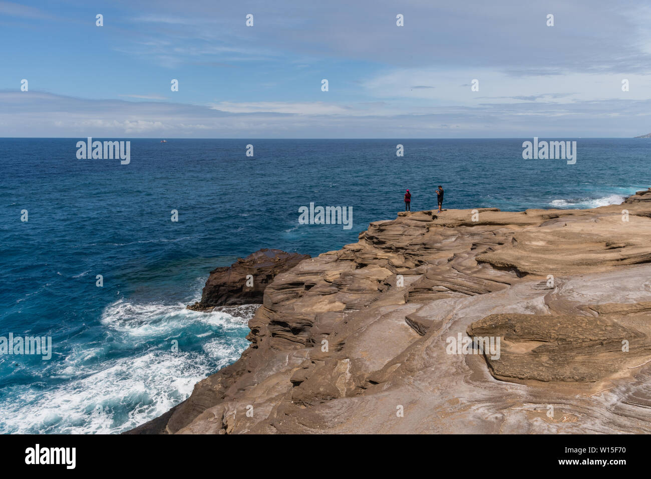Stunning Spitting Caves vista on Oahu, Hawaii Stock Photo - Alamy