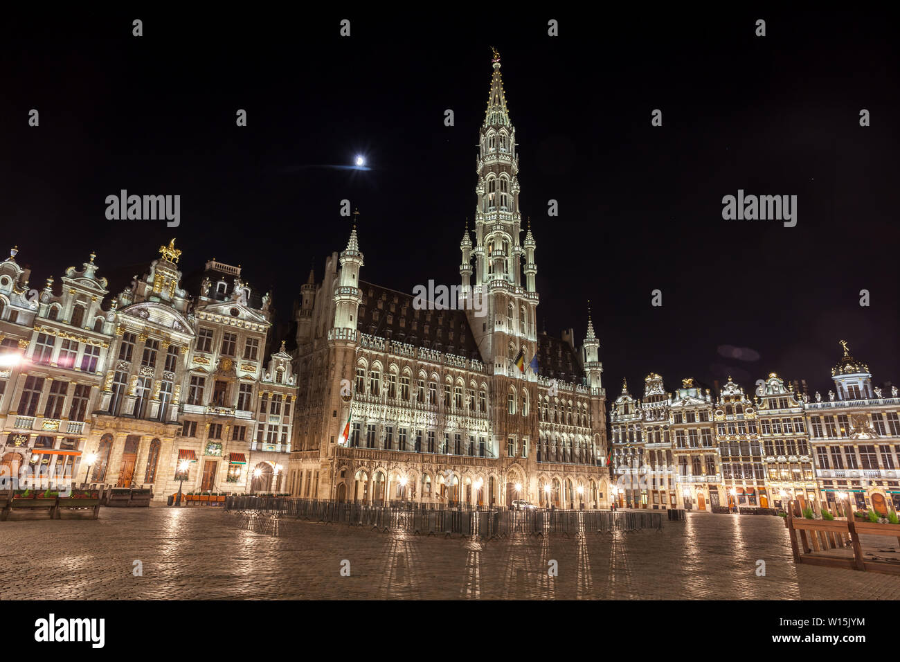 Grand Place buildings from Brussels at night, Belgium. Travel Stock ...