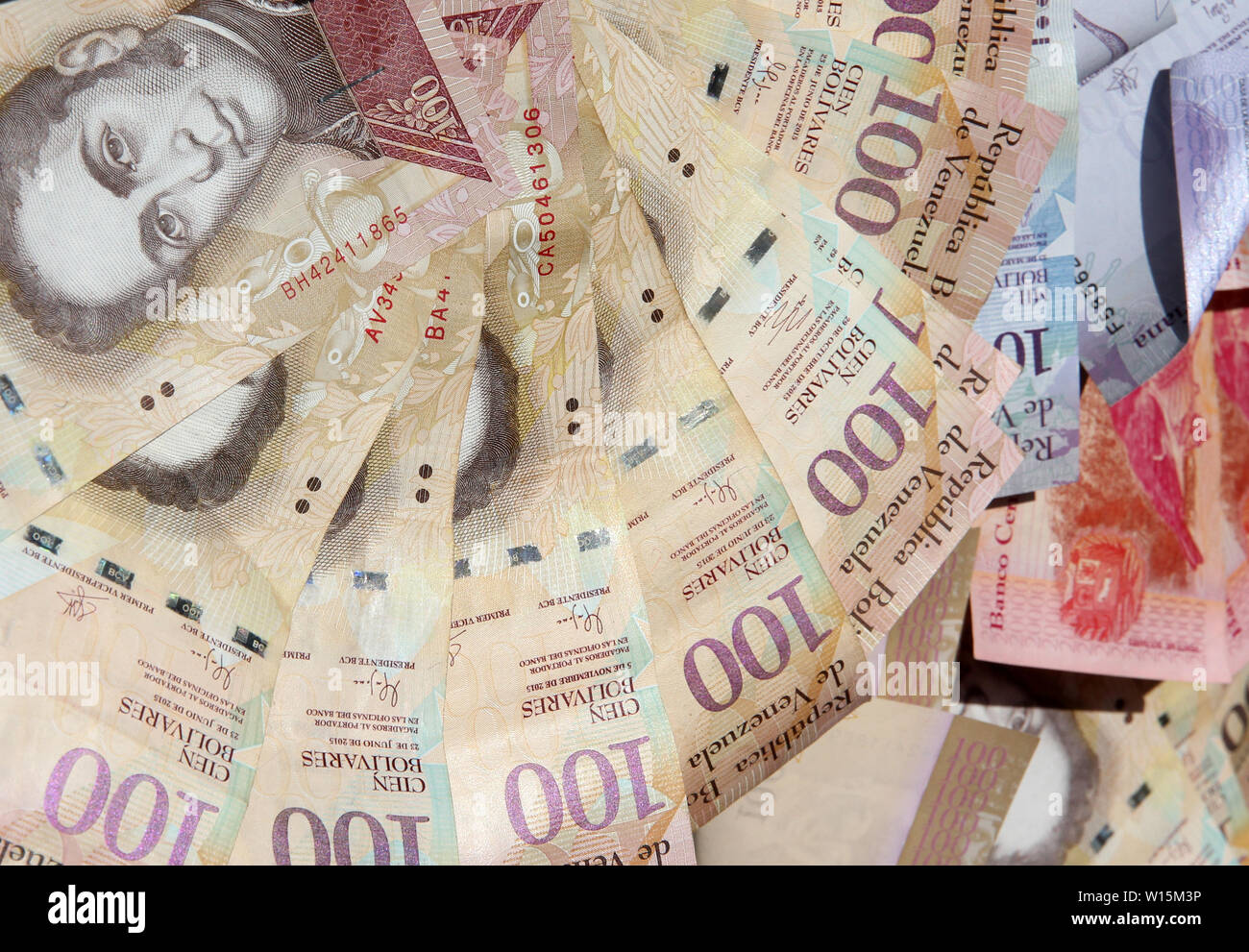 Venezuela currency hi-res stock photography and images - Alamy