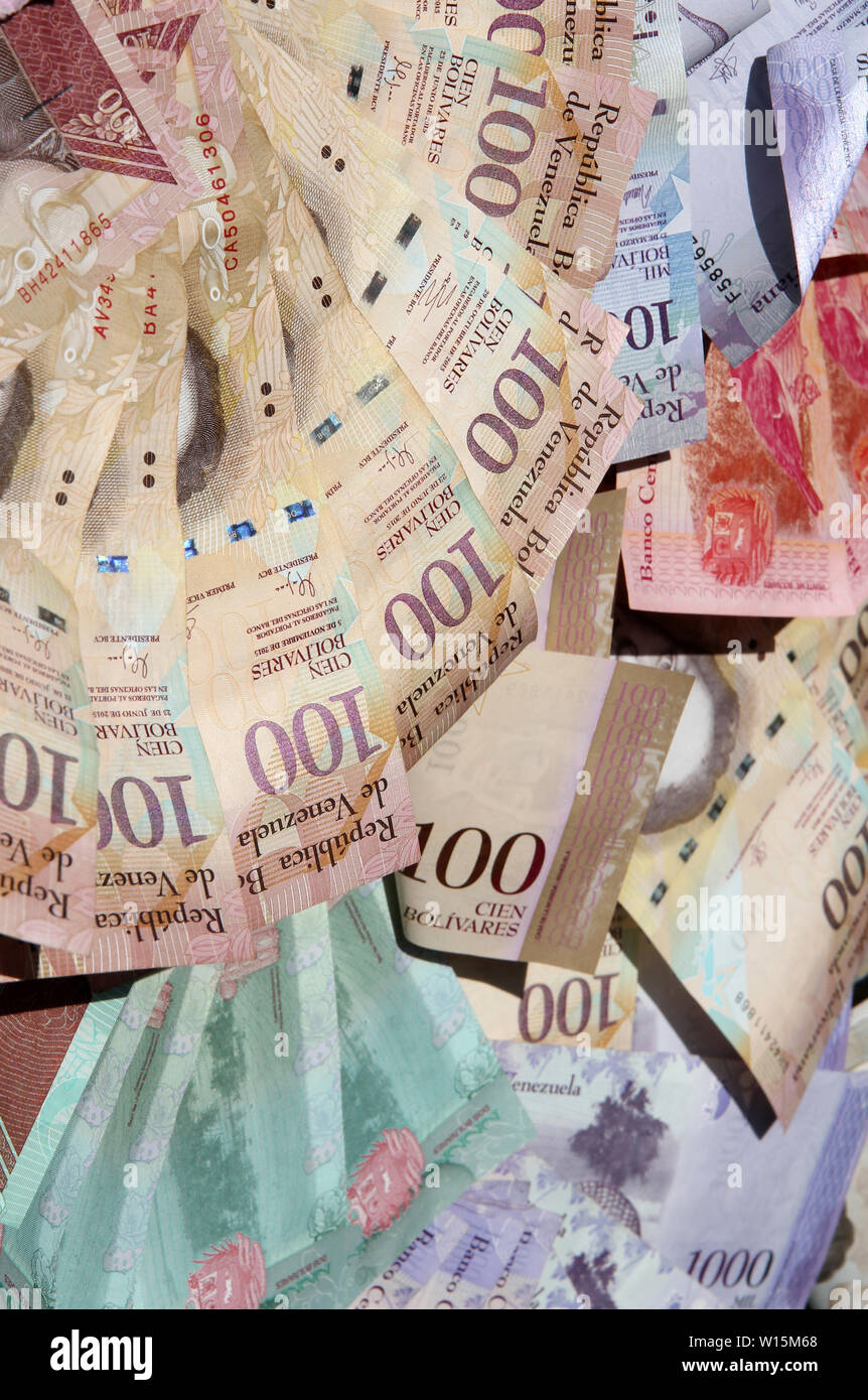 Venezuelan currency hi-res stock photography and images - Alamy