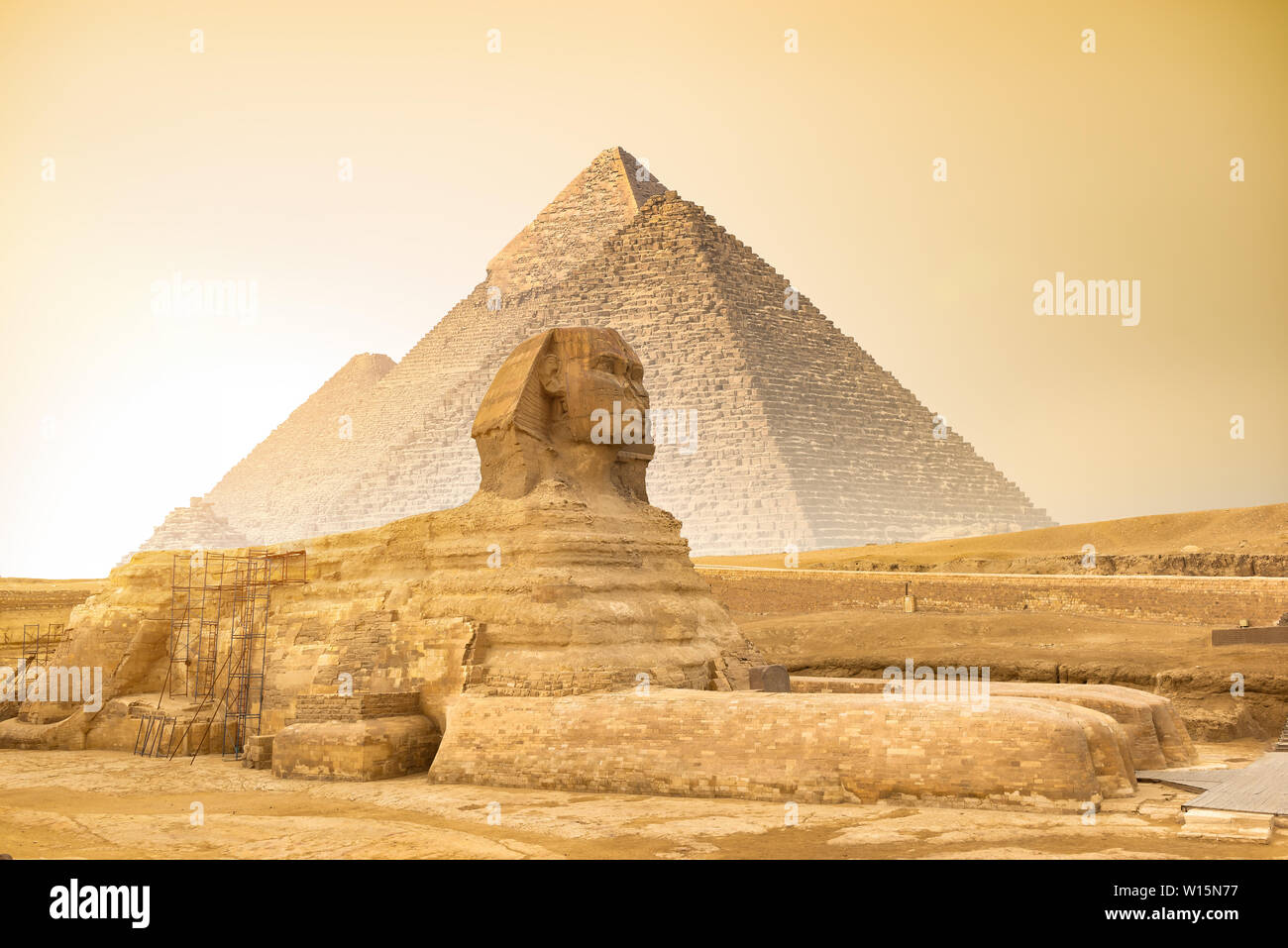 Great sphinx of giza sunset hi-res stock photography and images - Alamy