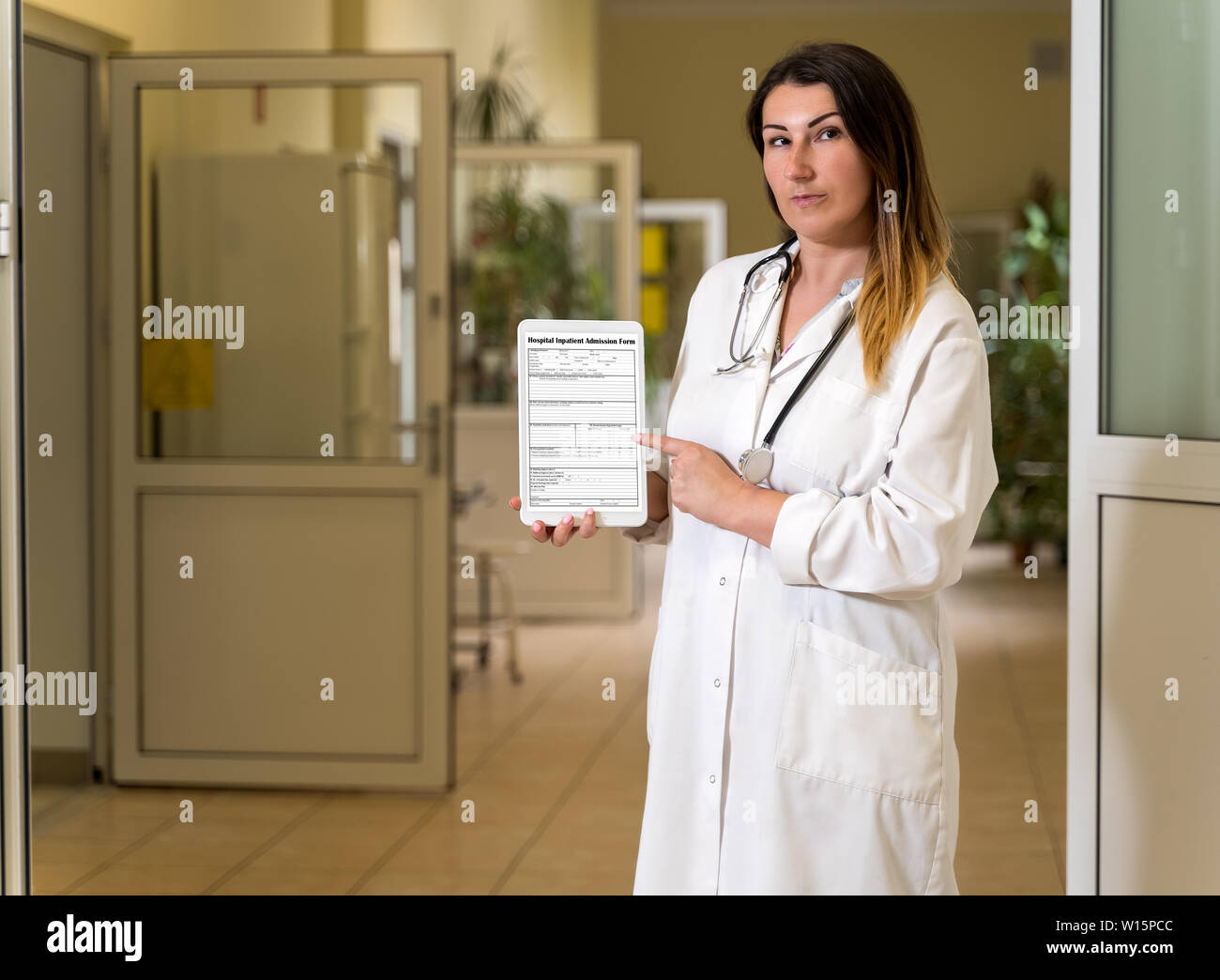 Hospital admission hi-res stock photography and images - Alamy