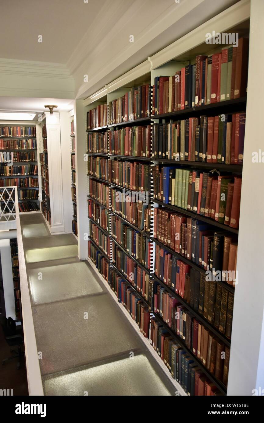 Athenaeum library boston hi-res stock photography and images - Alamy