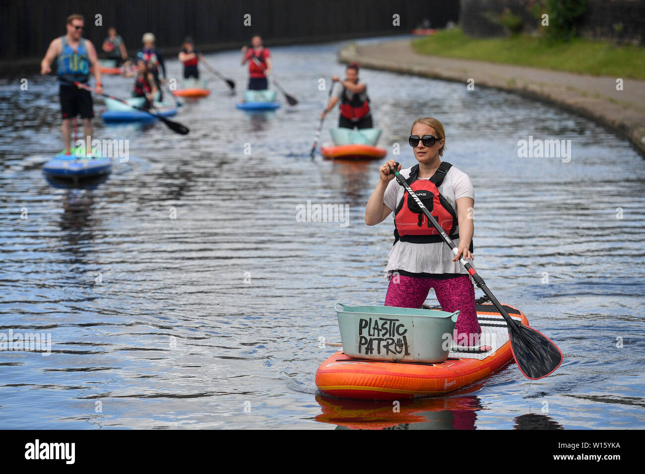 Plastic patrol clean up hi-res stock photography and images - Alamy