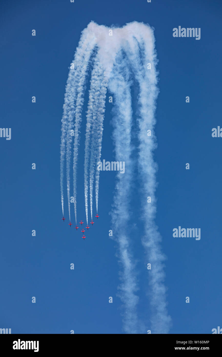 The Royal Air Force Red Arrows Aerobatic Team Stock Photo - Alamy