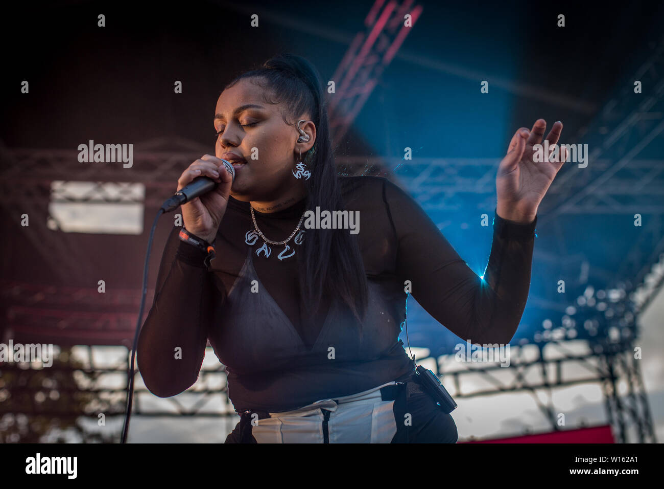 Lil halima hi-res stock photography and images - Alamy