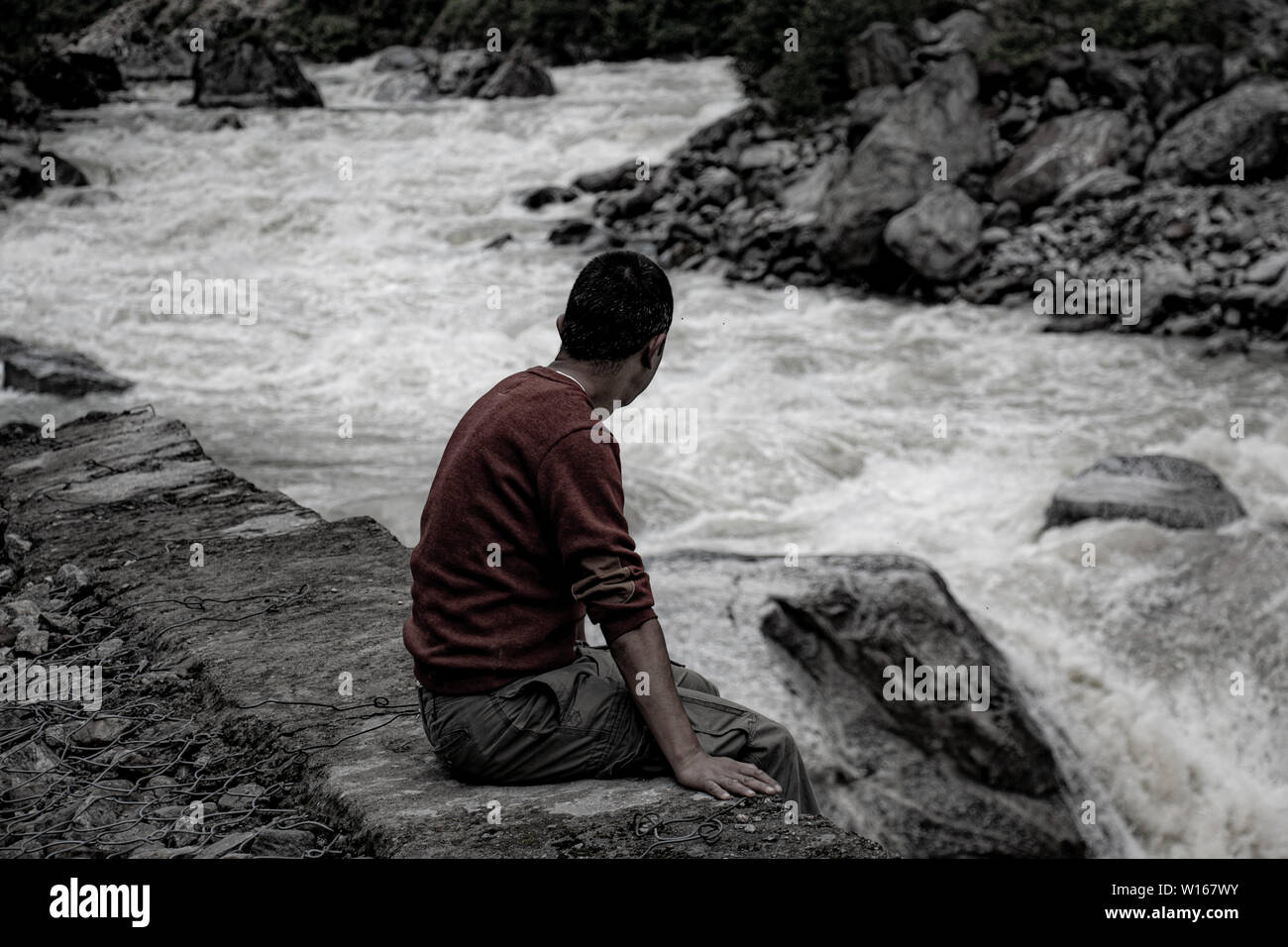 boy by Sikkim river Stock Photo - Alamy